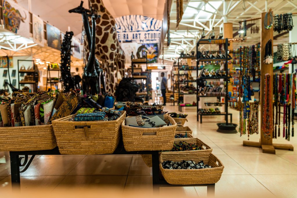 Hotel Gift Shop Experience with Eflyn's Unattended Shopping Solution ...